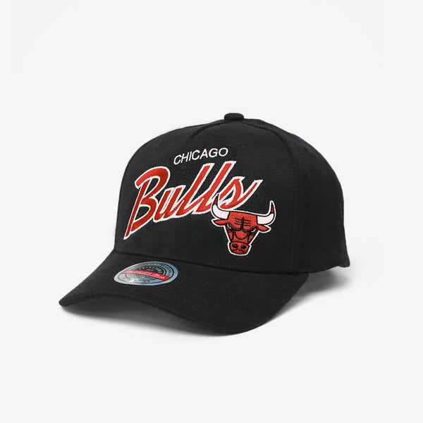 Chicago Bulls Script Classic Redline Snapback - Black - Throwback
